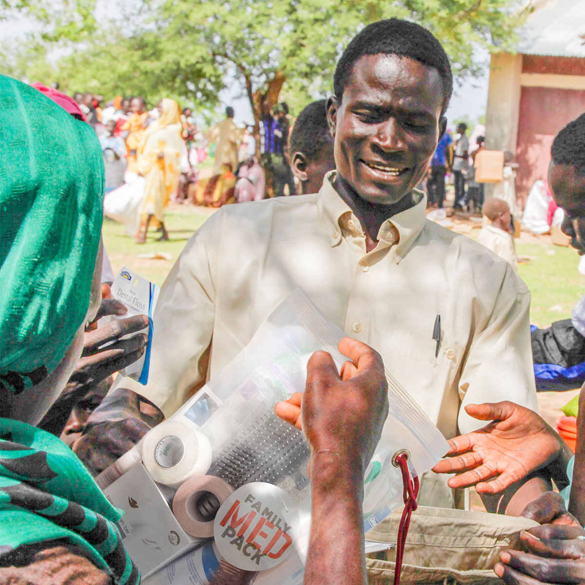 A Gift of Comfort and Joy - The Voice of the Martyrs