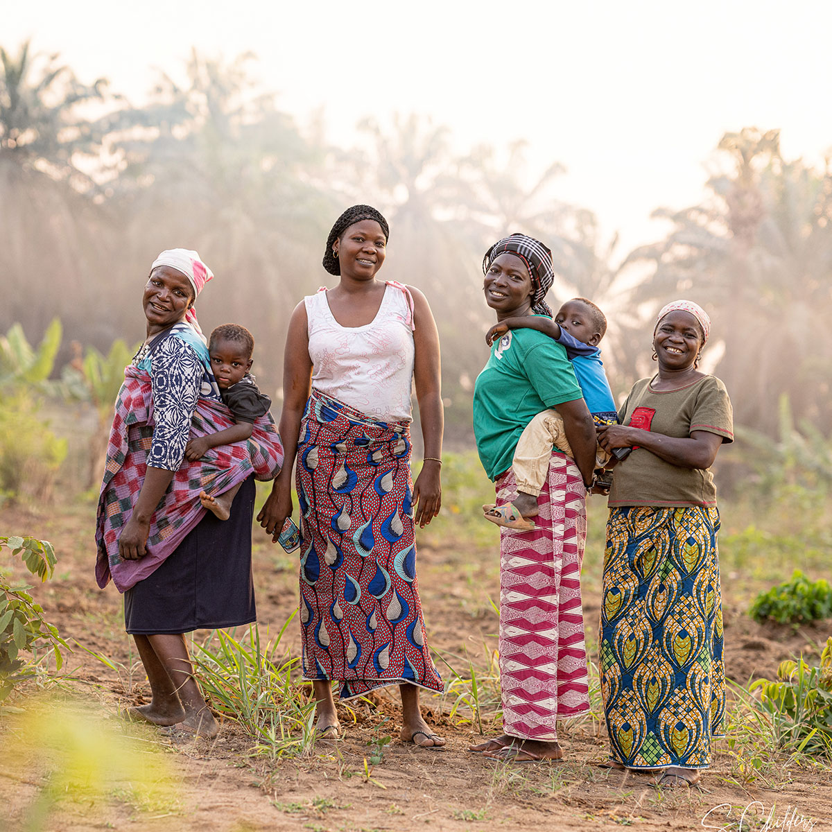 Gifts of Comfort and Joy - The Voice of the Martyrs